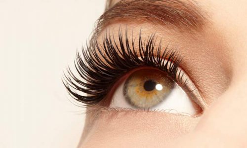 Grey eyelashes – why do eyelashes go grey and how to stop it?